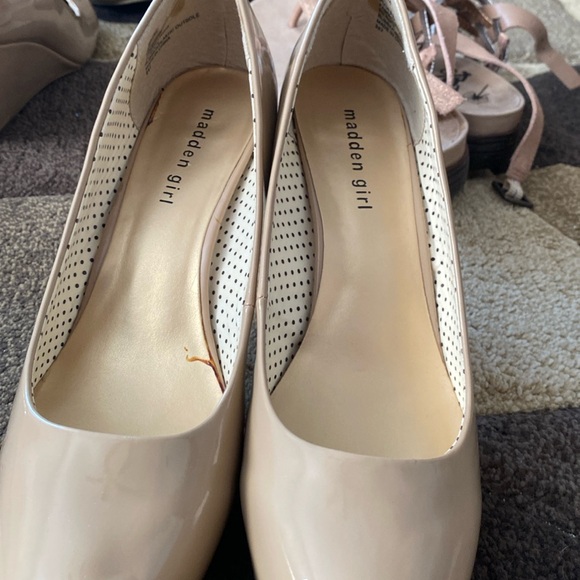 Madden Girl | Shoes | Tan Stilettos | Poshmark